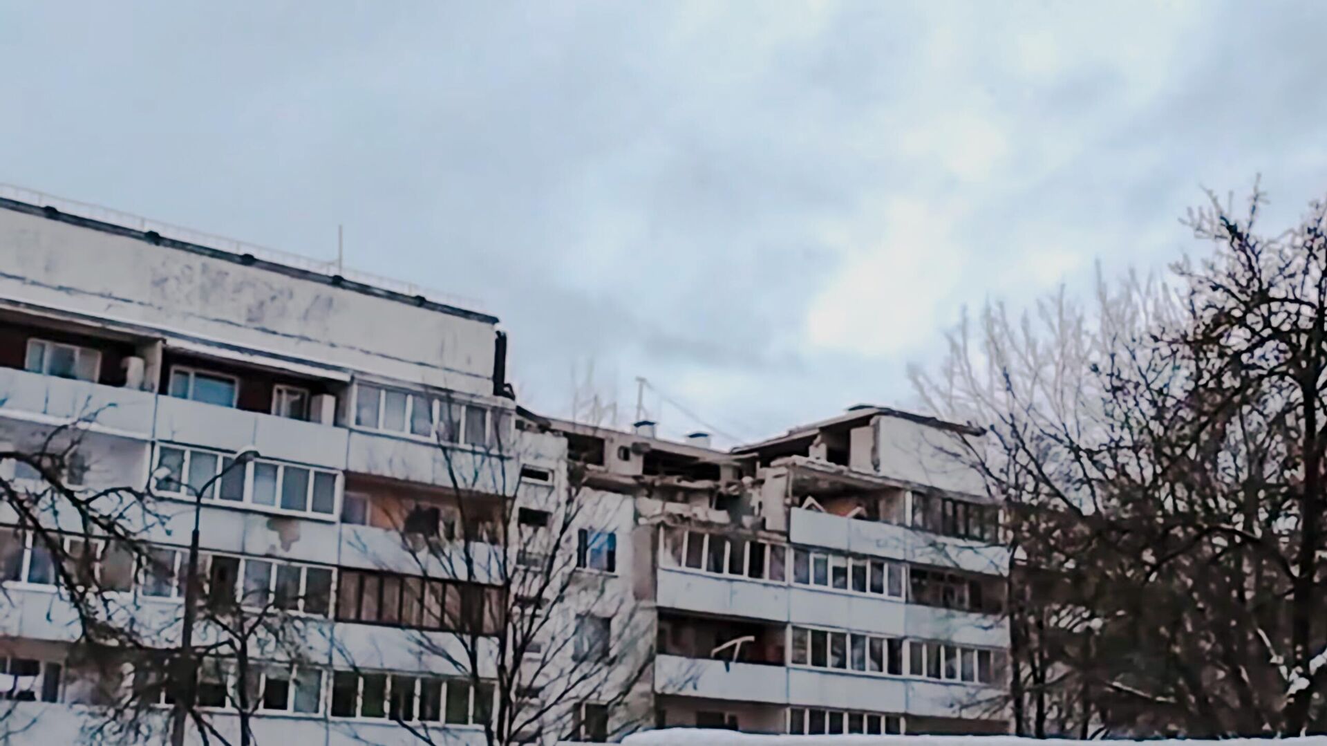 В Риге взорвался дом - 05.01.2026, Sputnik Латвия