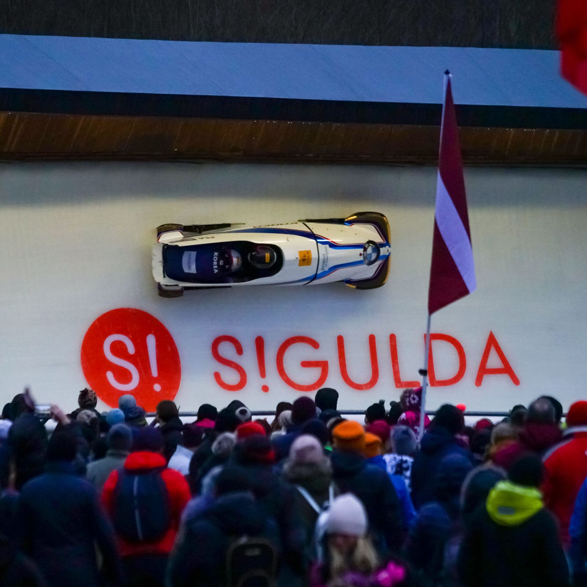 Латвия ждет решения МОК по жалобе на недопуск российских саночников на ...